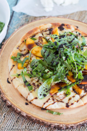 Grilled Peach Pizzas {with Arugula and Balsamic Glaze}